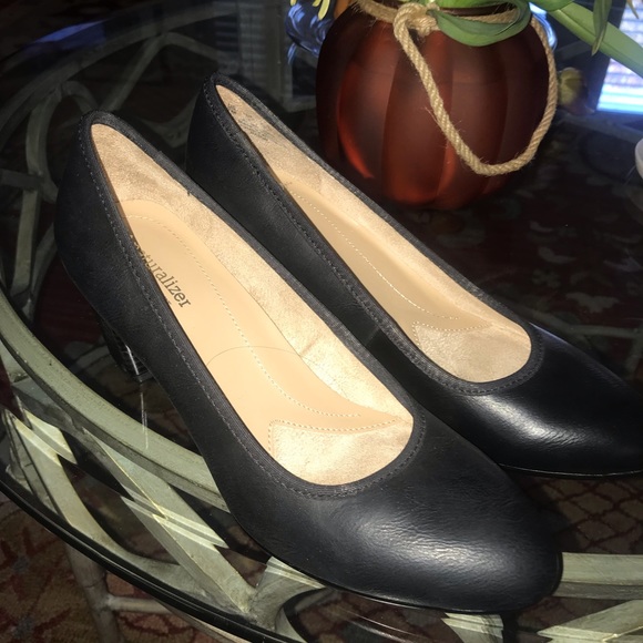 Naturalizer | Shoes | Black Naturalizer Heels | Poshmark